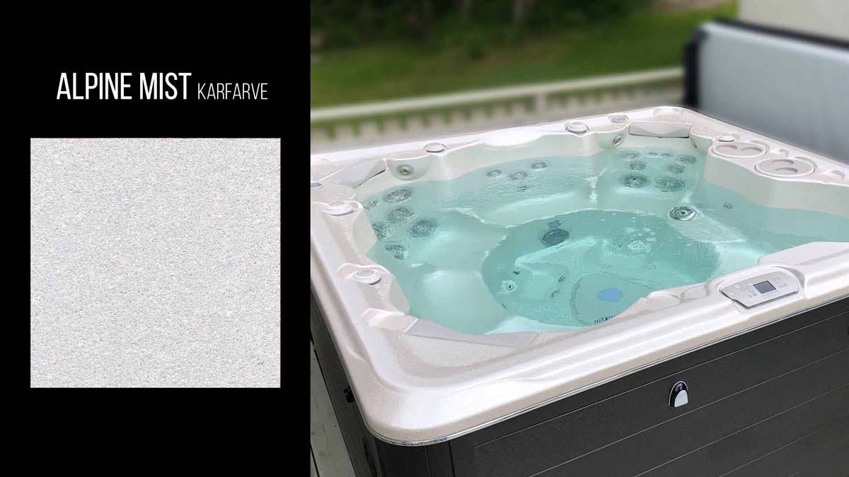 Hydropool 570 - Selvrensende udendørs spa med indbygget bundrens