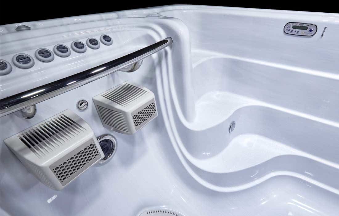 DEMOTILBUD | Stor rabat på Hydropool Dual-Zone swimspa